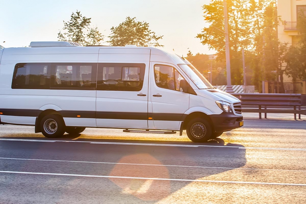 Top 4 Minibus Customizations Idea for 2022 - Maximize Value & Style